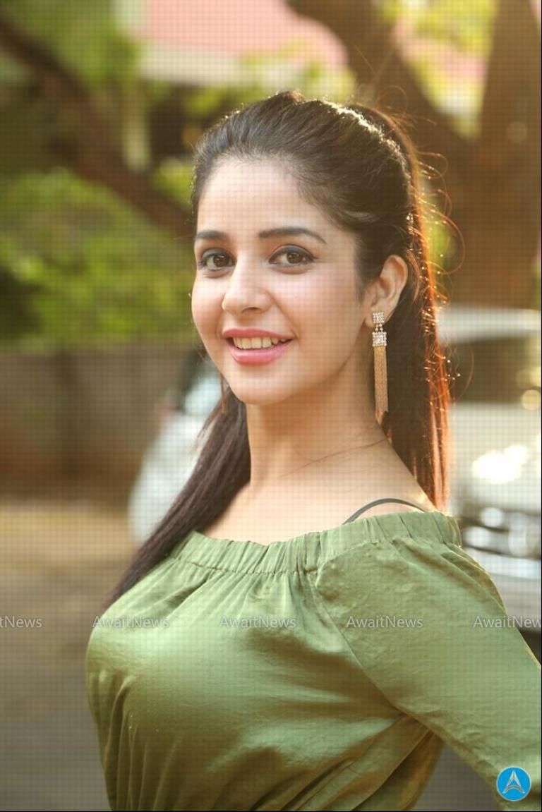 Kashish Vohra Phone Wallpapers - Wallpaper Cave