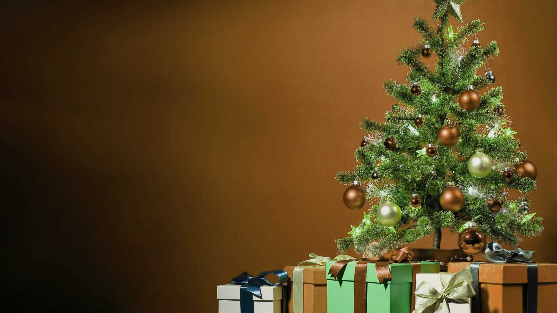 Desktop Christmas Tree Wallpapers - Wallpaper Cave