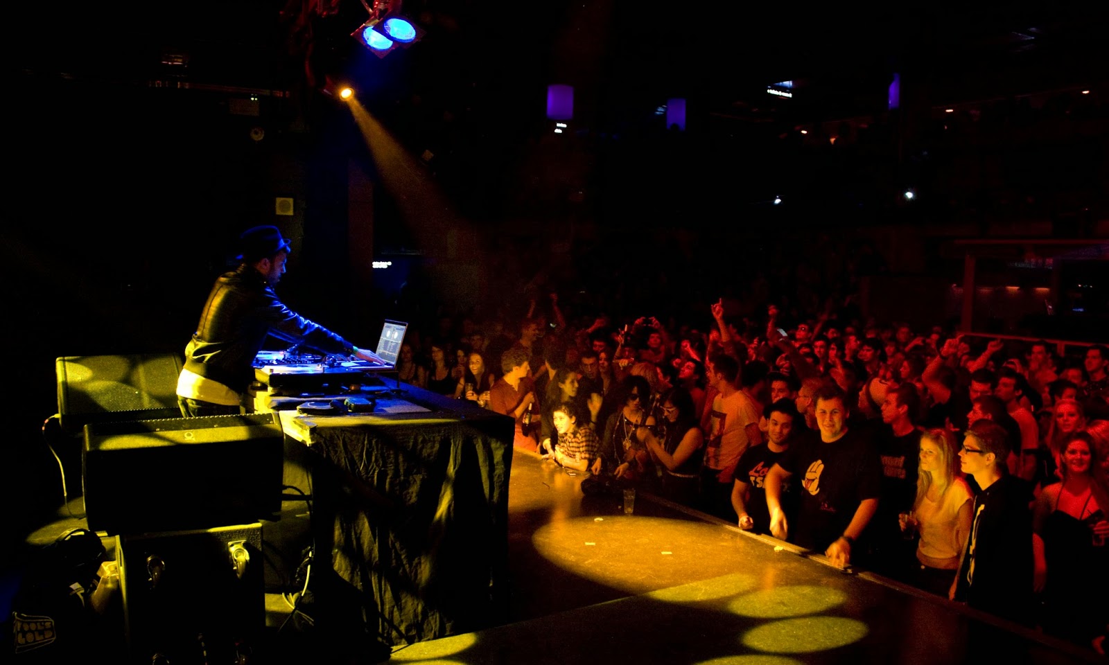 Party Time Wallpapers - Wallpaper Cave