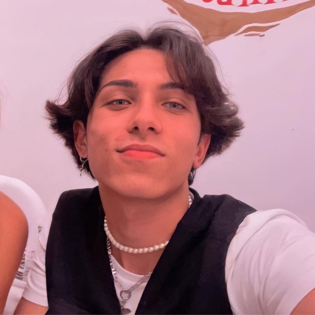 Milos Guzel Wallpapers - Wallpaper Cave