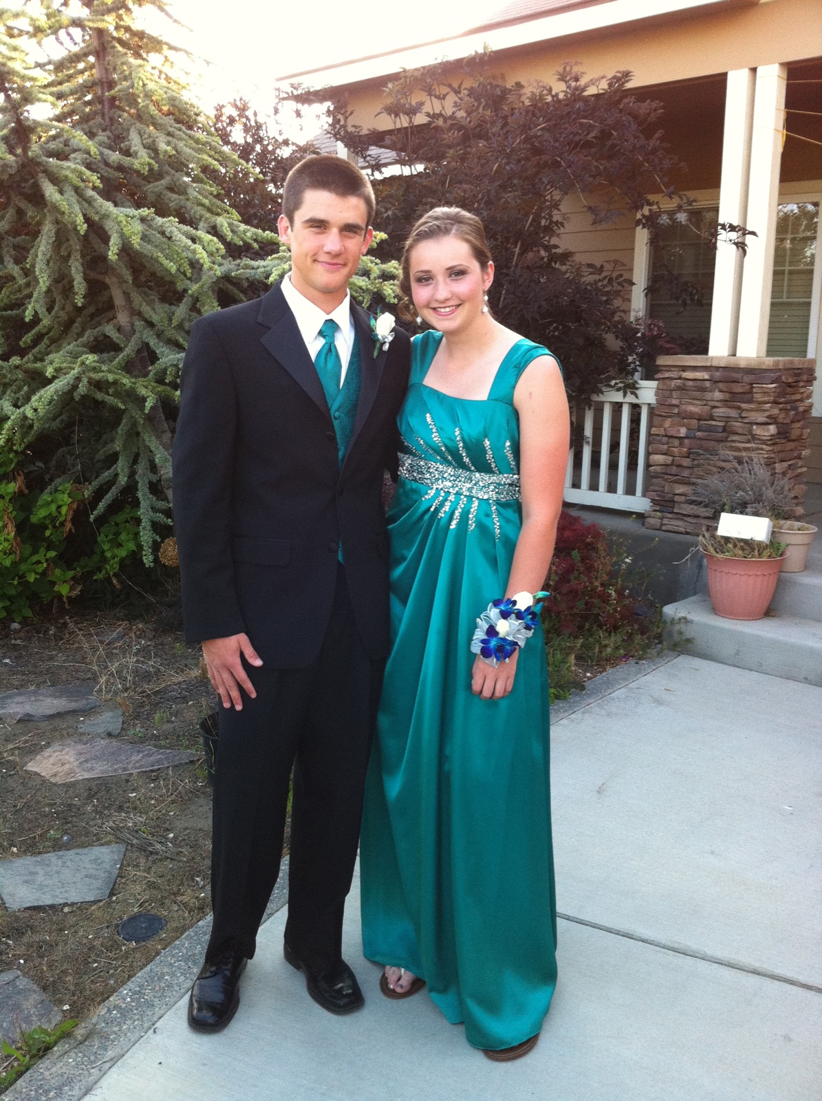 Prom Couple Wallpapers - Wallpaper Cave