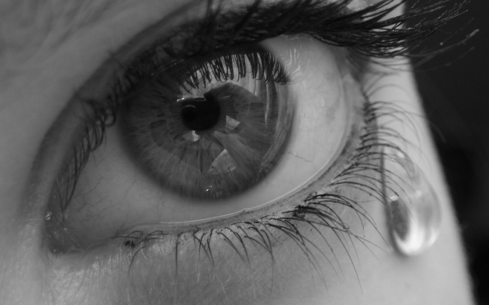 Crying Woman Wallpapers - Wallpaper Cave