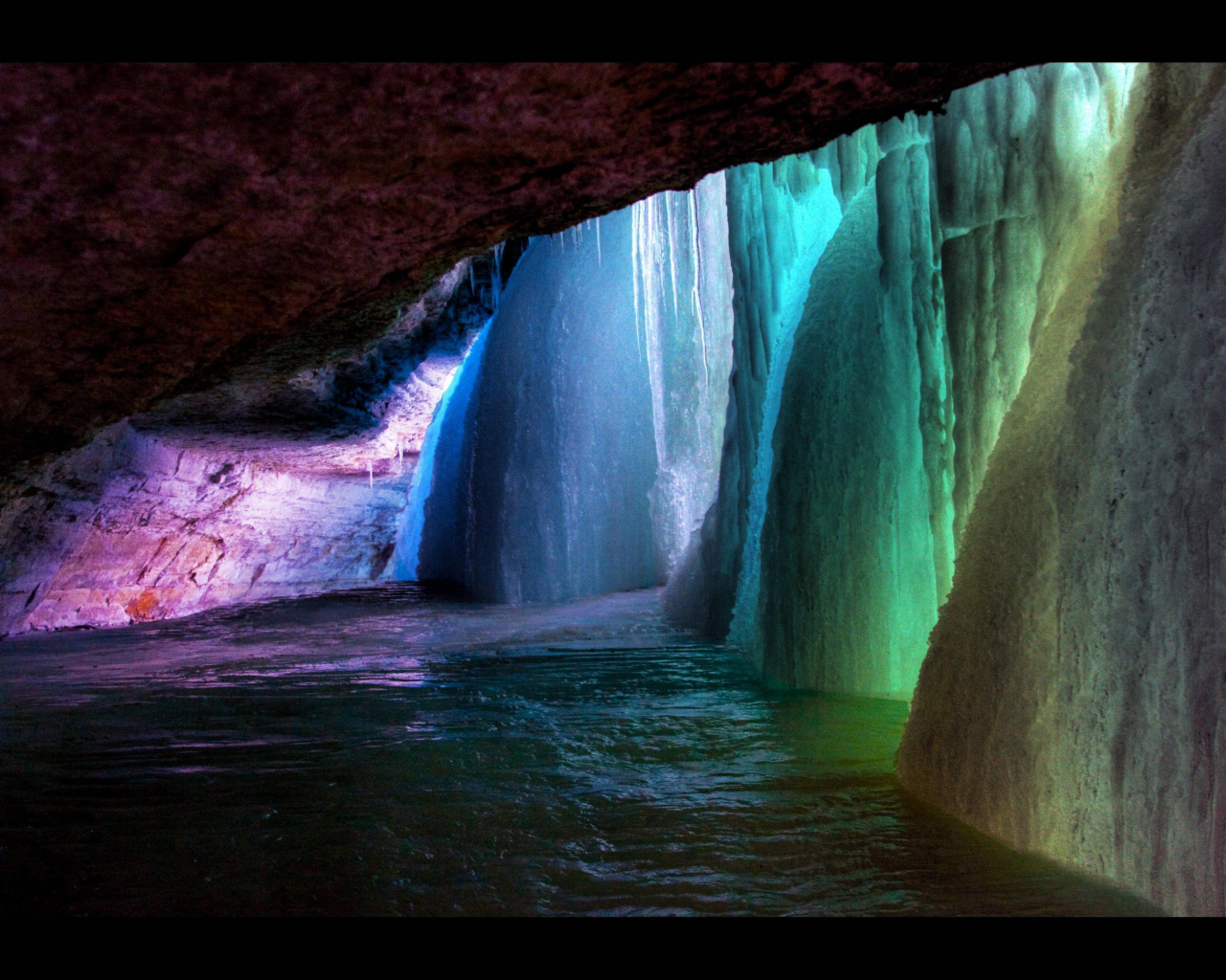 Frozen Waterfall Wallpapers - Wallpaper Cave
