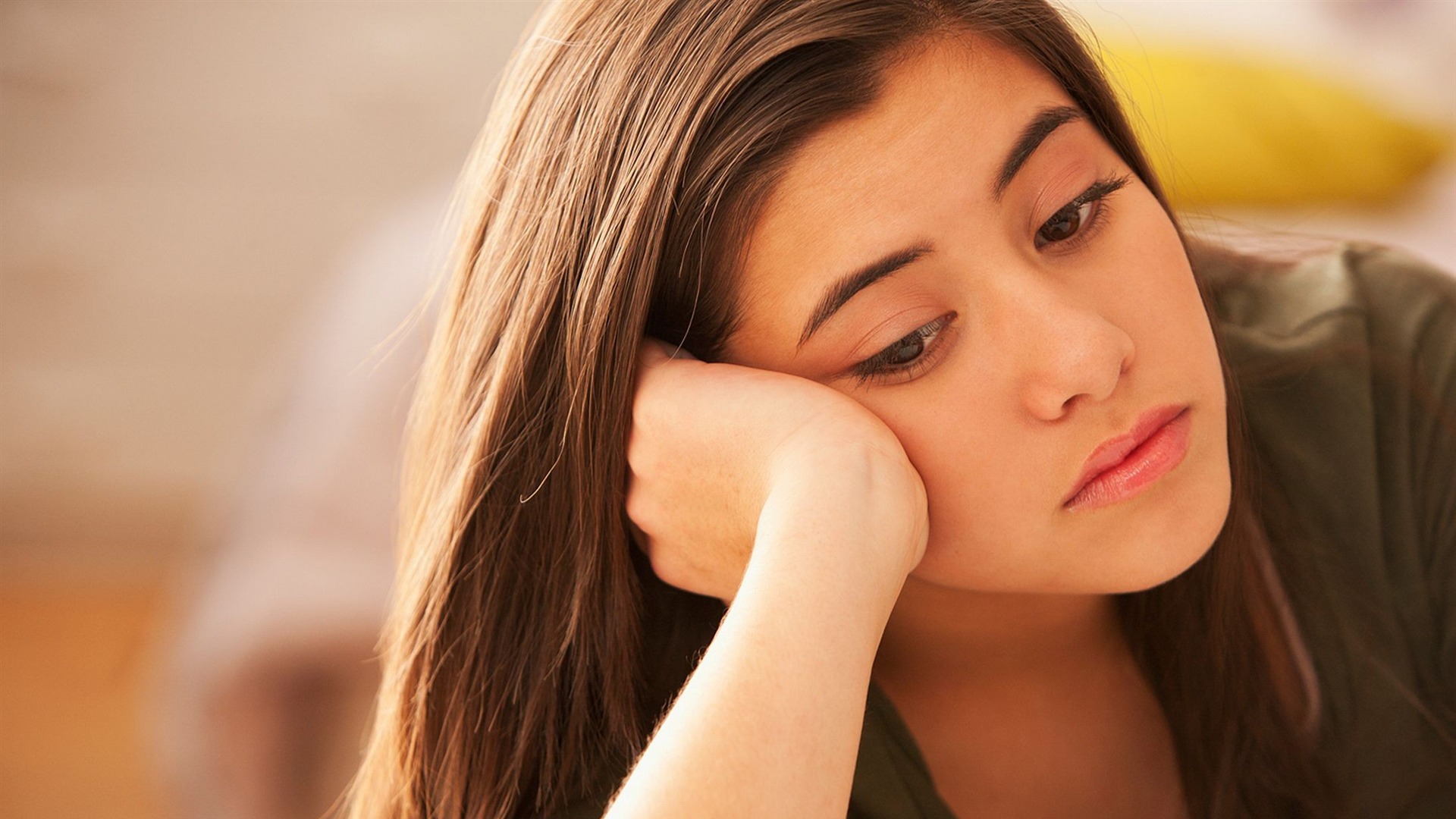 Sad Face Women Wallpapers - Wallpaper Cave