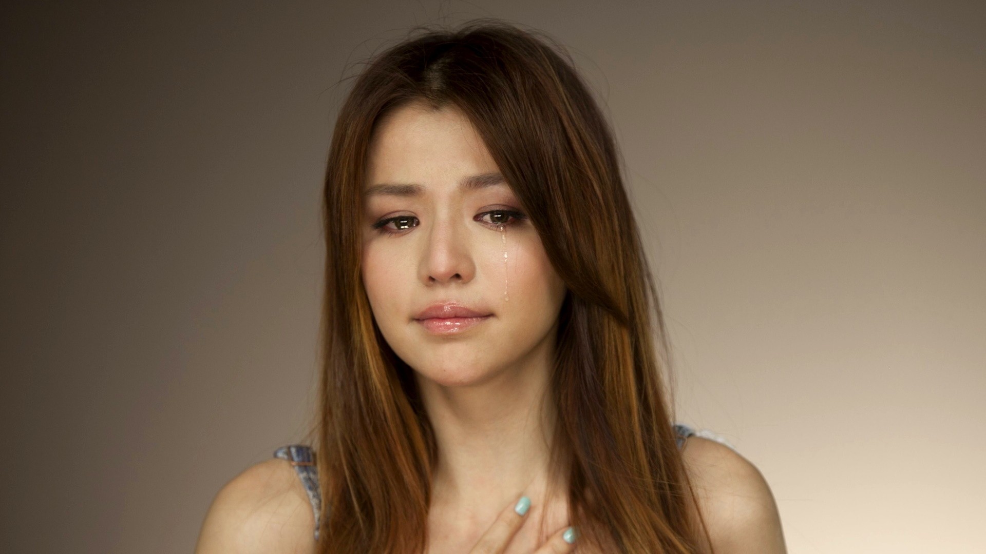 Sad Face Women Wallpapers - Wallpaper Cave