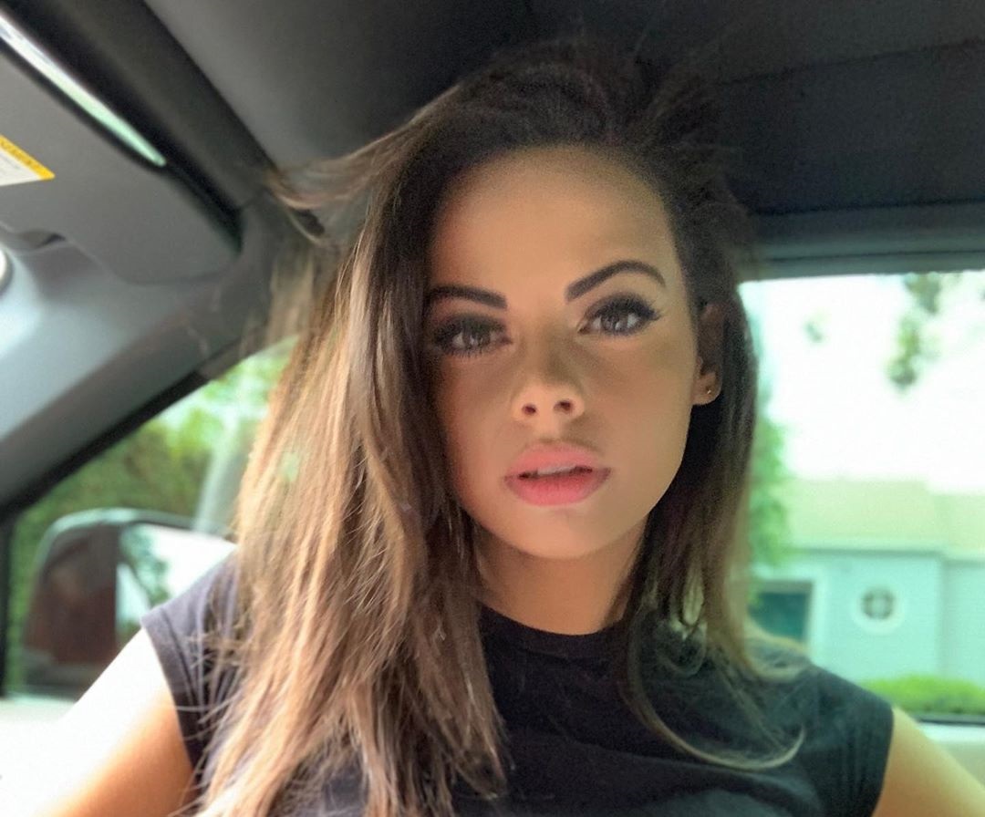 Katie Bell Wallpapers - Wallpaper Cave