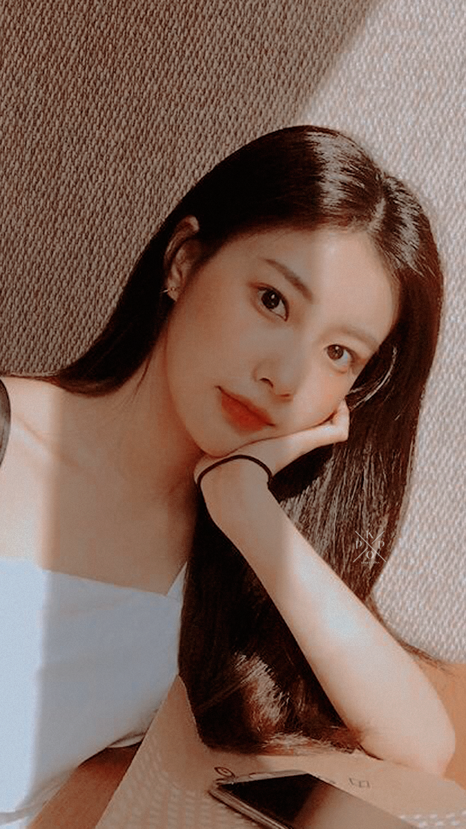 Izone Hyewon Wallpapers - Wallpaper Cave