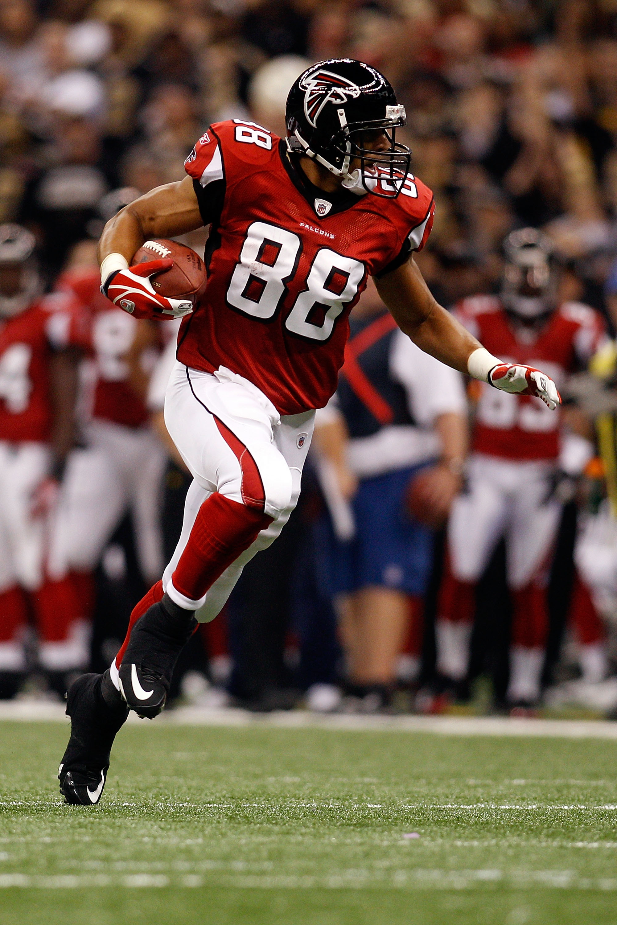 Tony Gonzalez Wallpaper