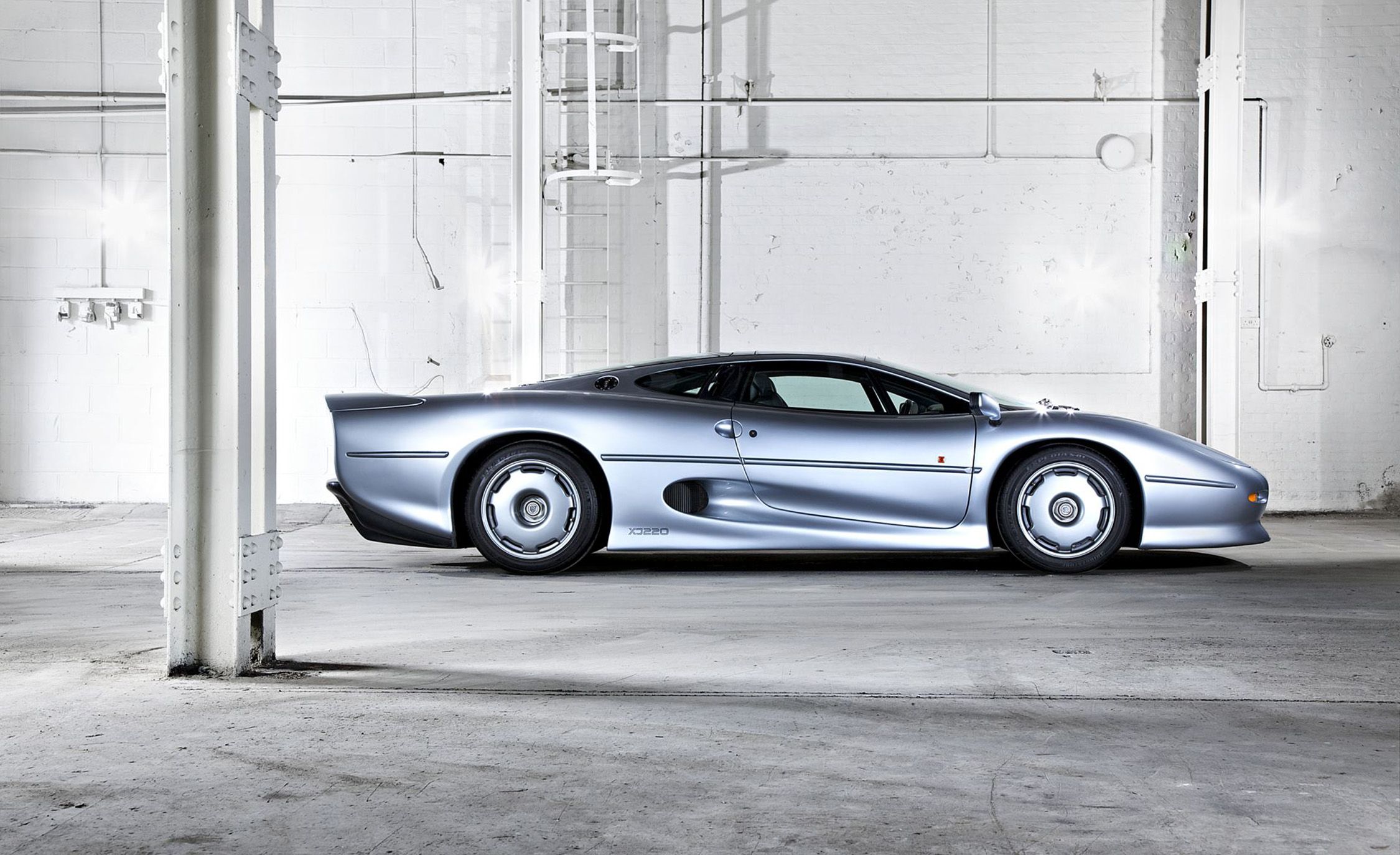 Jaguar XJ220S TWR Wallpapers - Wallpaper Cave