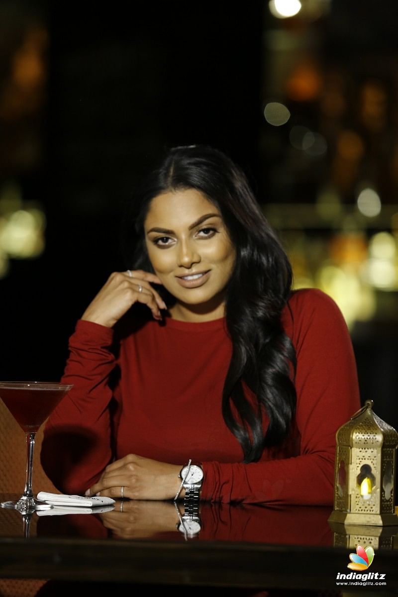 Chandrika Ravi Wallpapers - Wallpaper Cave