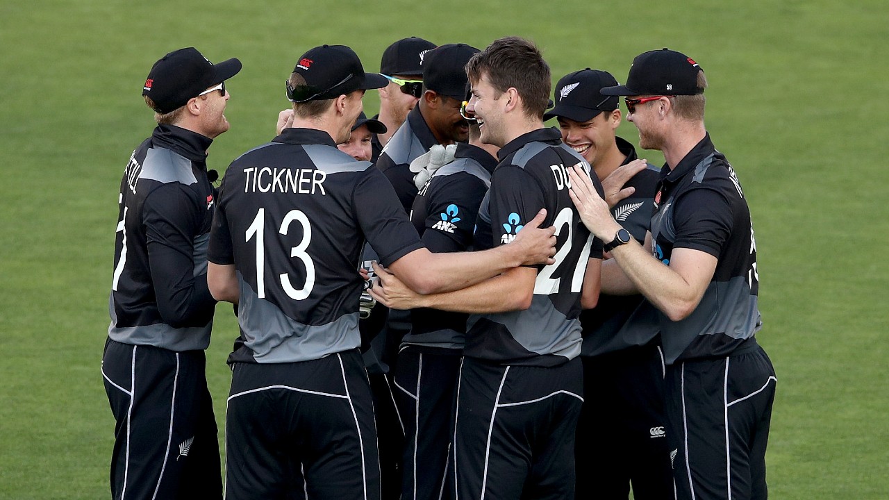 Blackcaps Wallpapers - Wallpaper Cave