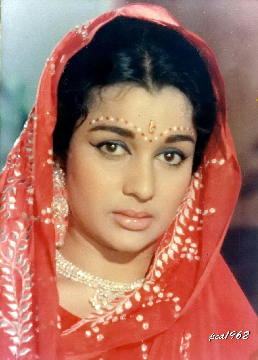 Asha Parekh Wallpapers - Wallpaper Cave