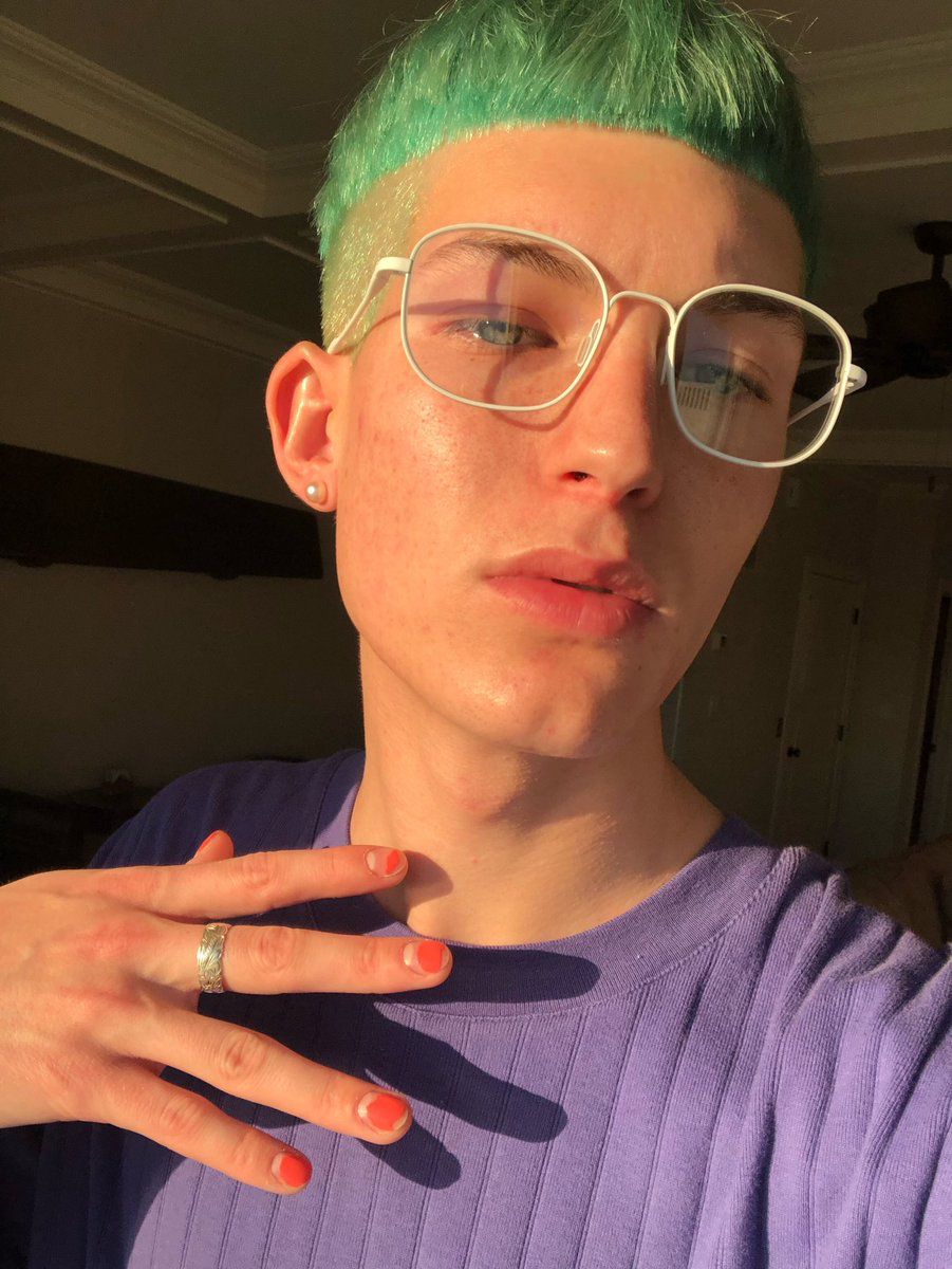 Gus Dapperton Wallpapers - Wallpaper Cave