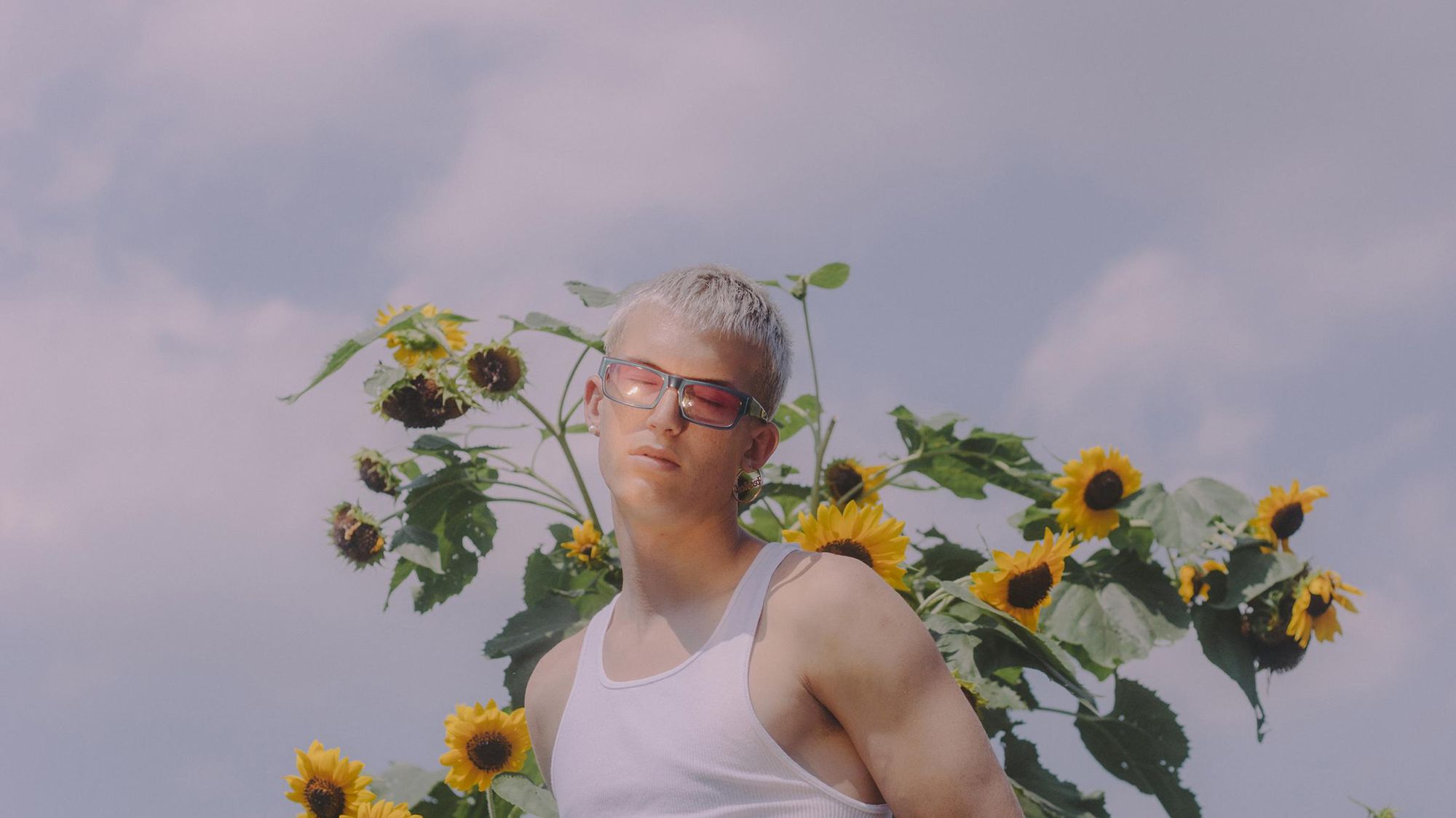 Gus Dapperton Wallpapers - Wallpaper Cave