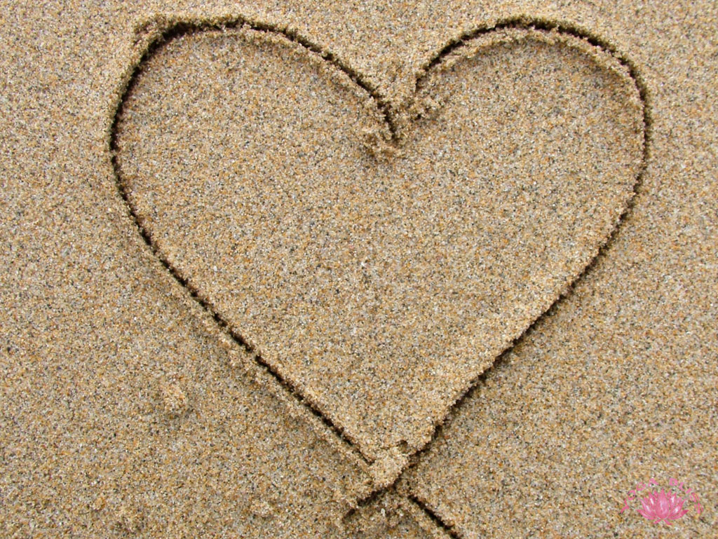 Single Heart Wallpapers - Wallpaper Cave