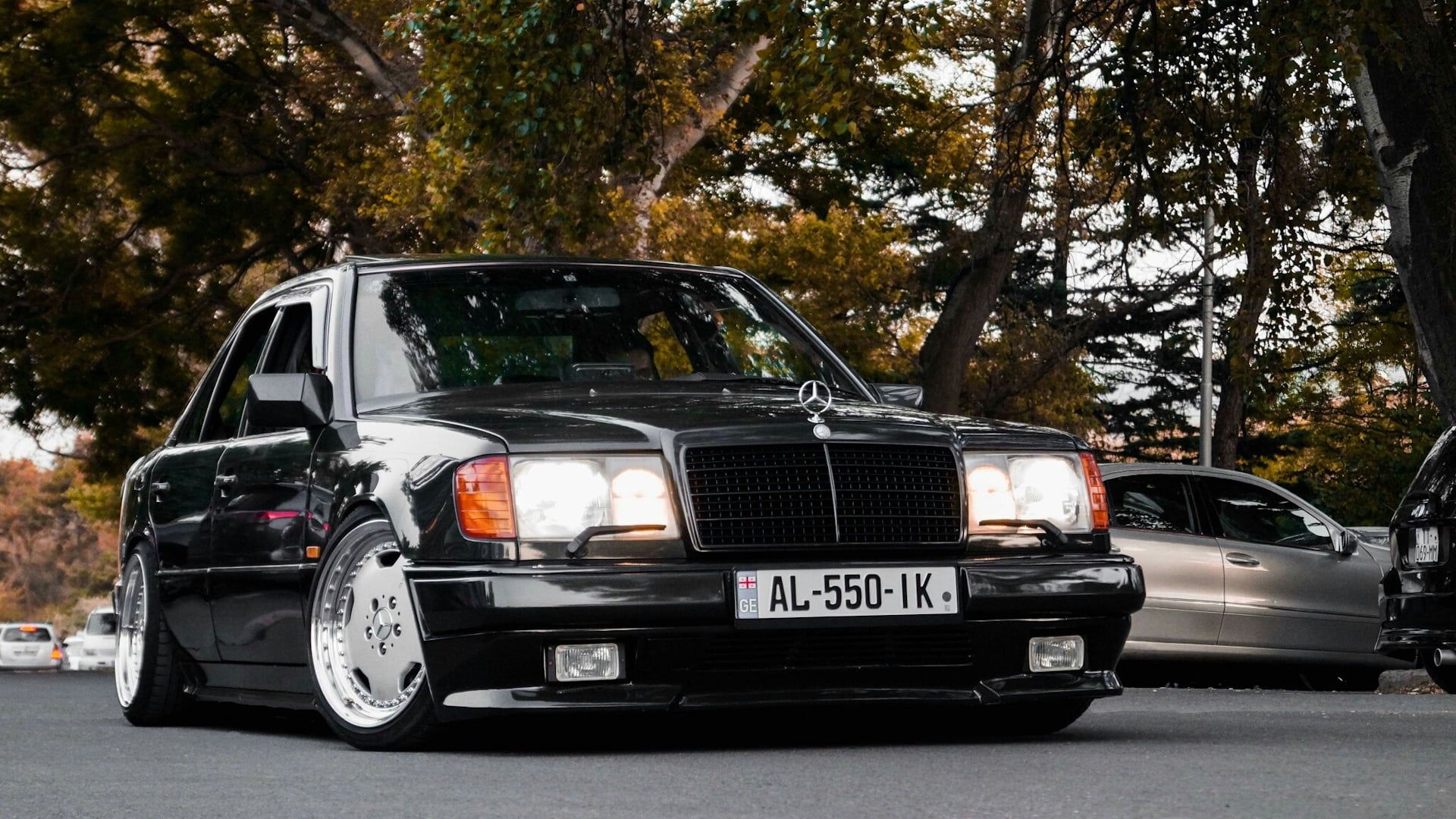 Mercedes-Benz W124 Wallpapers - Wallpaper Cave