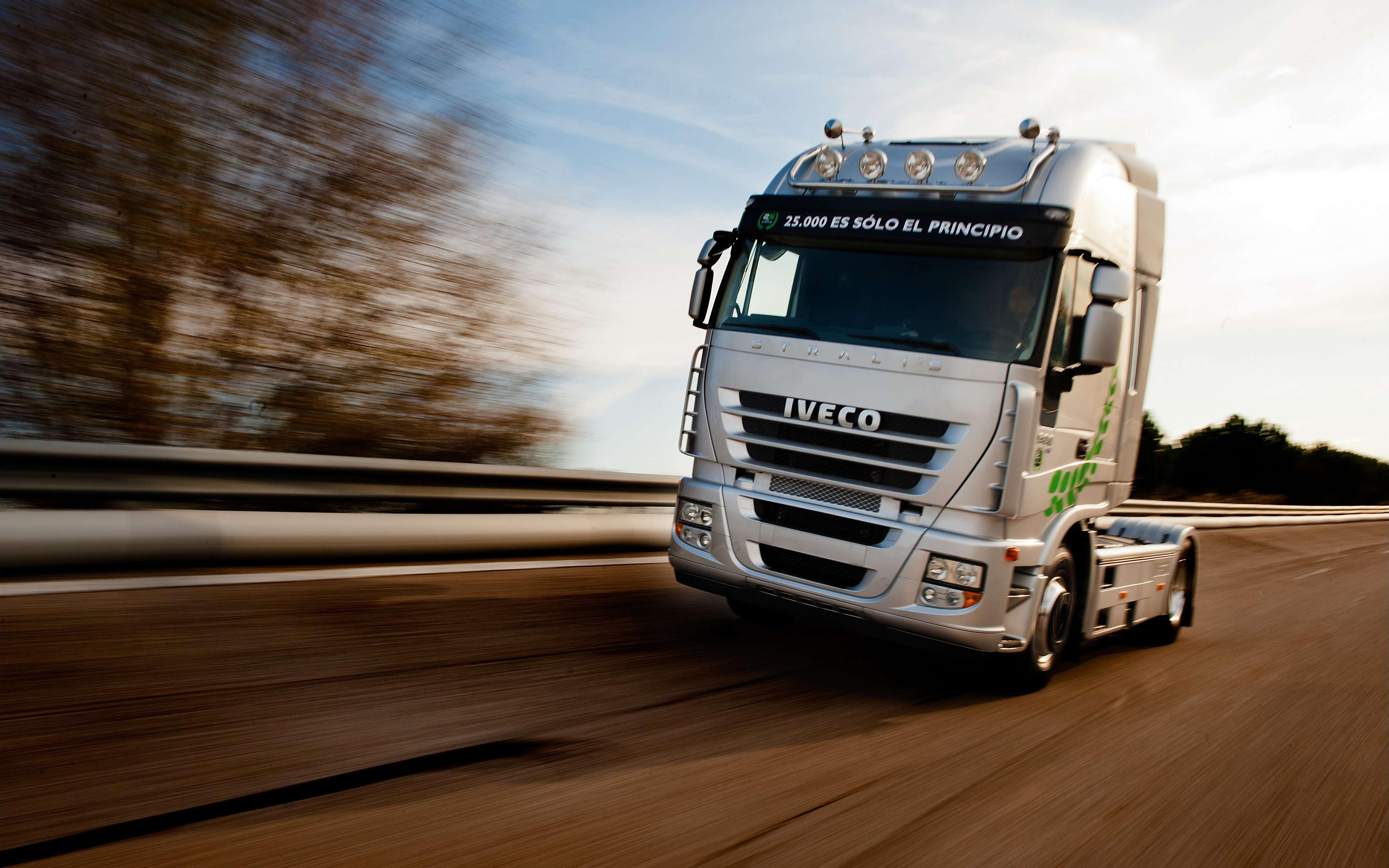 Iveco Truck Wallpapers - Wallpaper Cave
