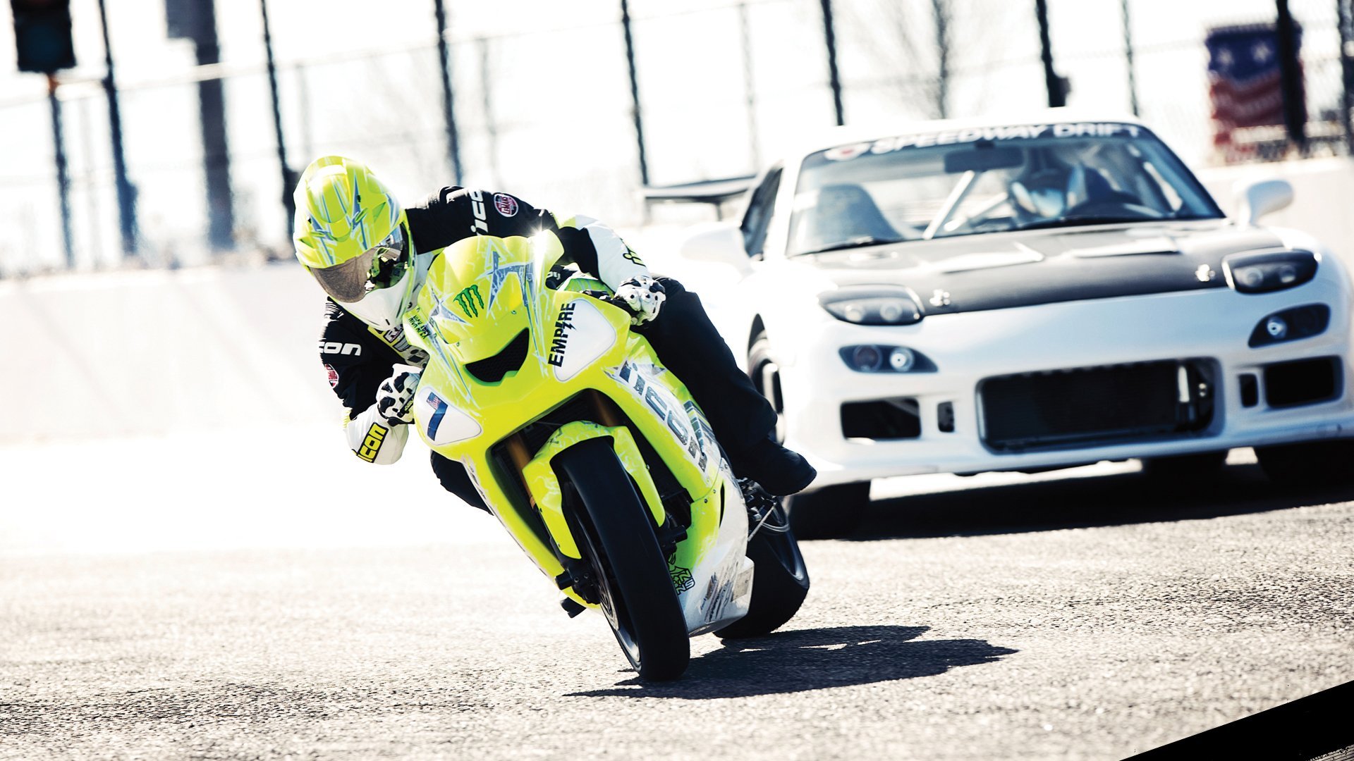 Drifting Wallpaper Bikes