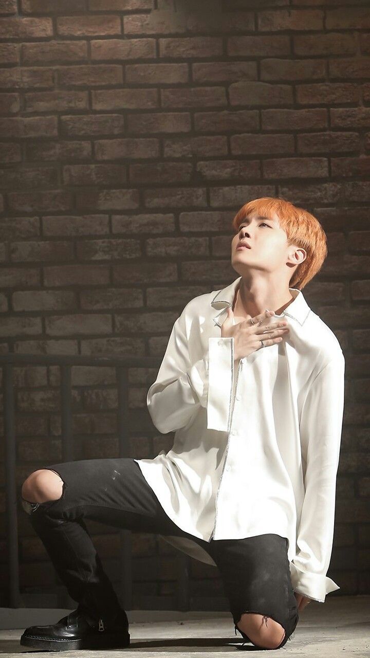 BTS Hobi Wallpapers - Wallpaper Cave