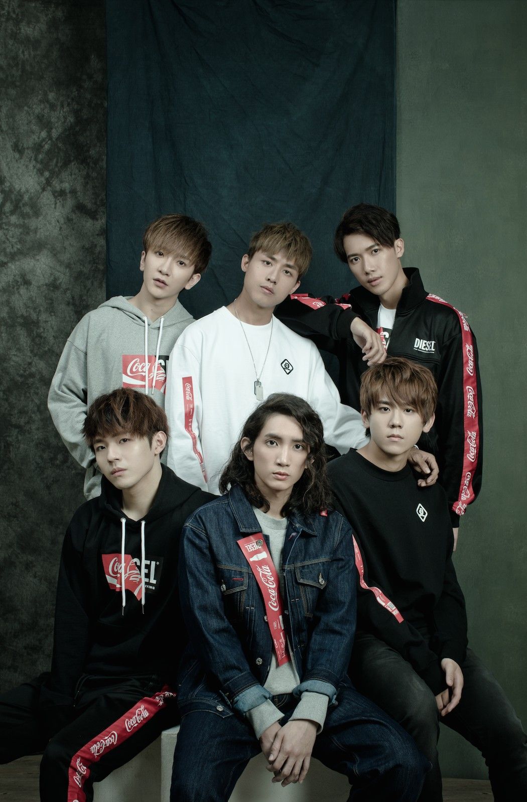 Mirror HK Wallpapers - Wallpaper Cave