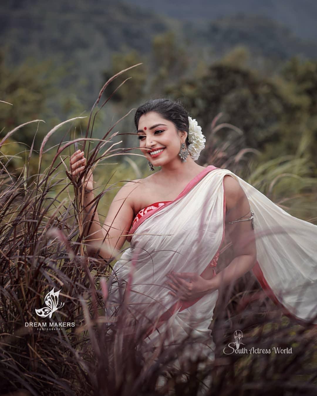 Rithu Manthra Wallpapers - Wallpaper Cave
