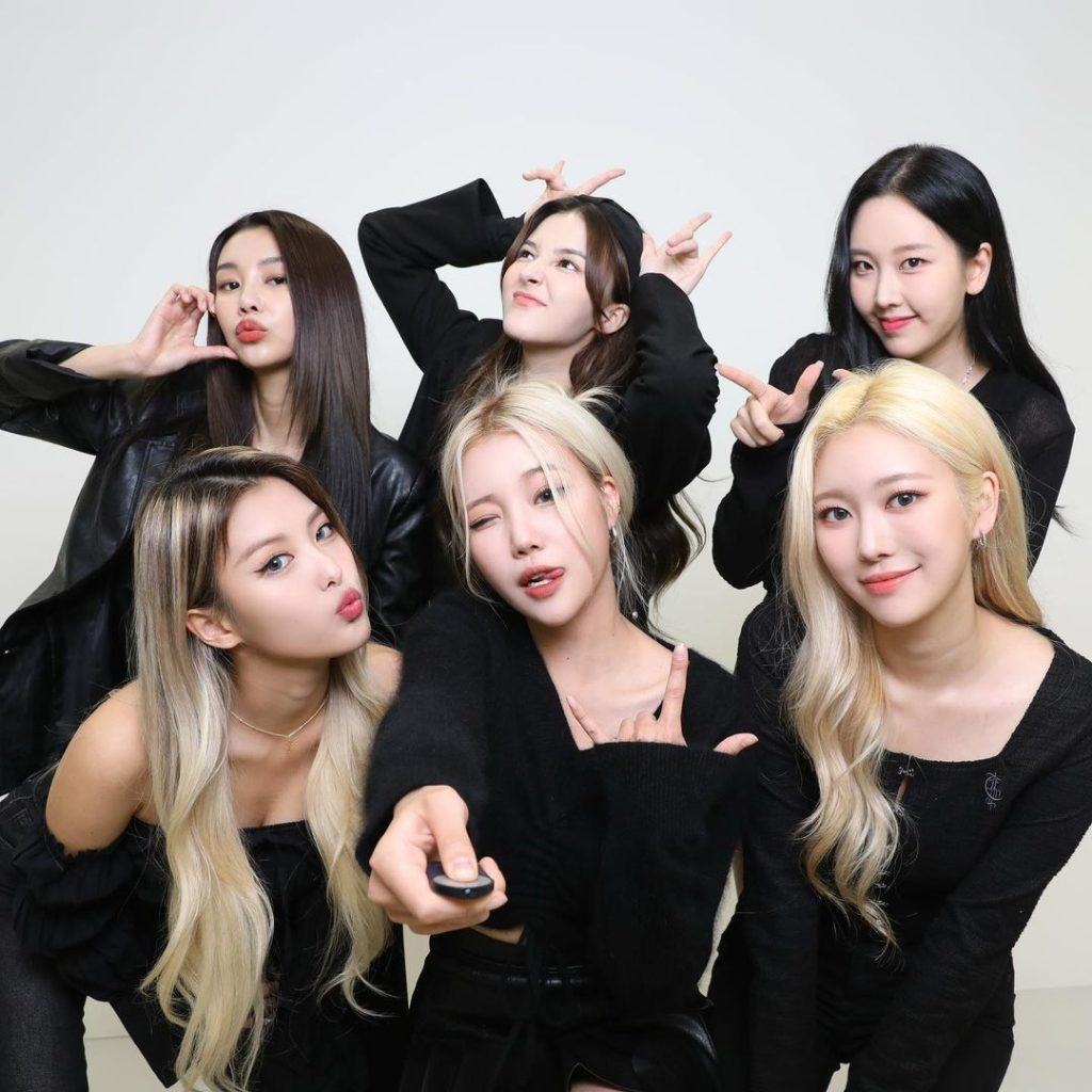 Yummy Yummy Love Momoland Wallpapers - Wallpaper Cave