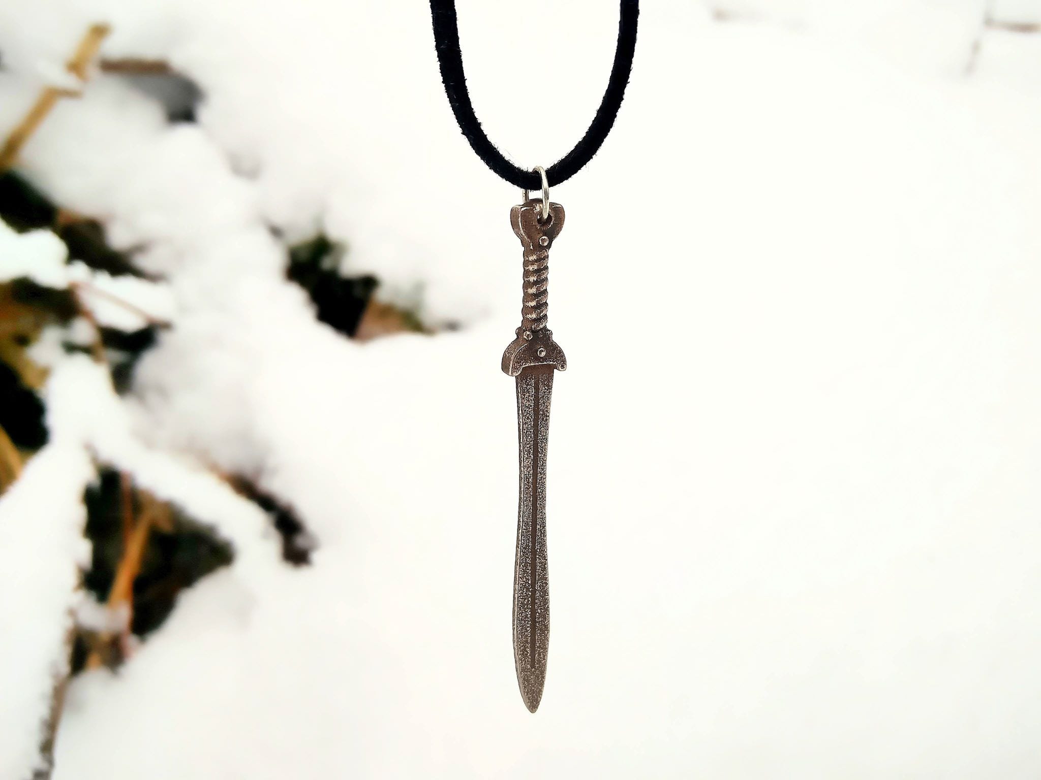 Sword Pendant Wallpapers - Wallpaper Cave