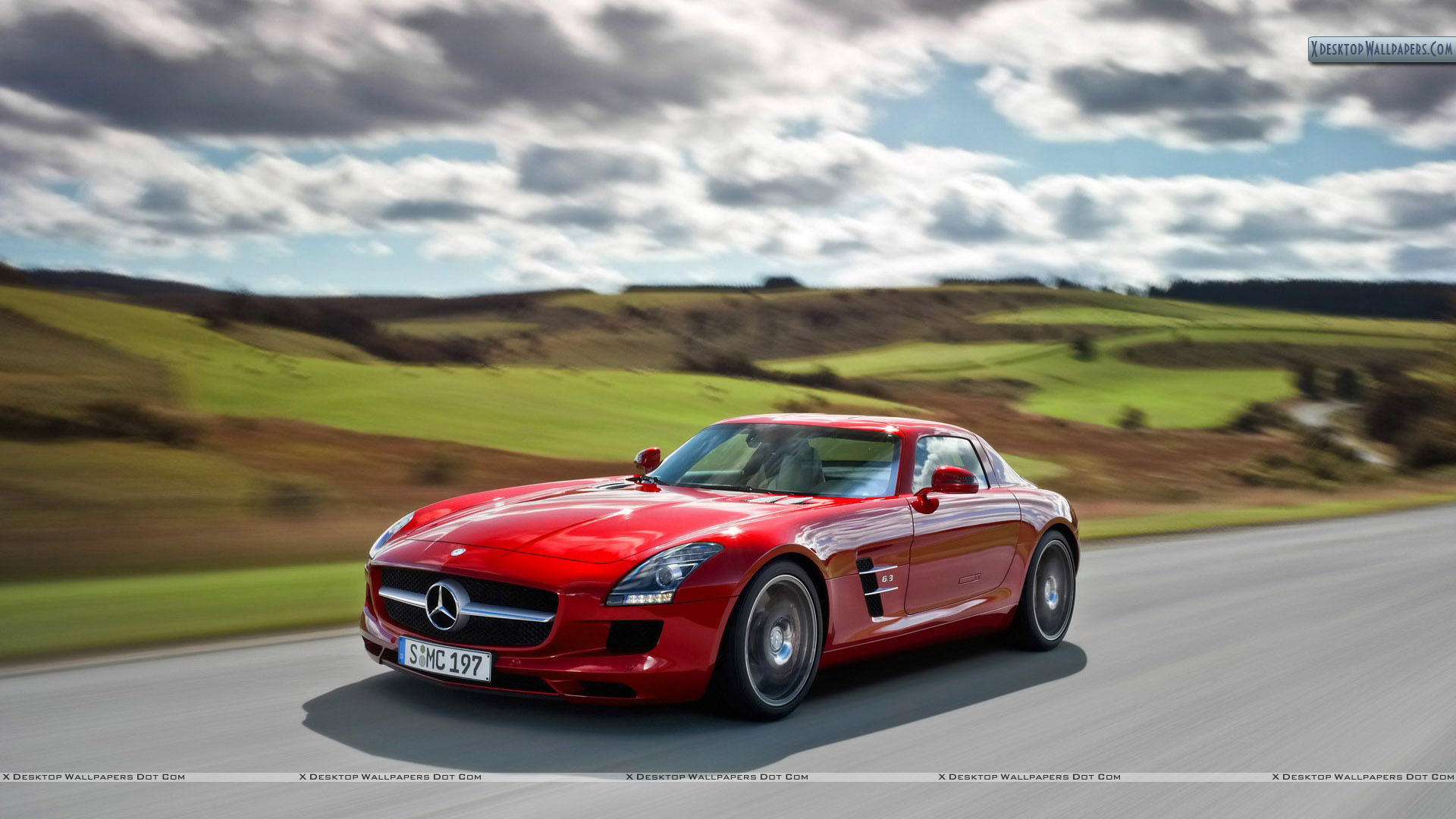 Running Car Wallpapers - Wallpaper Cave