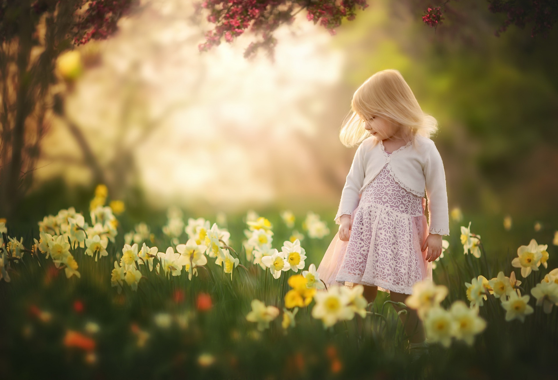 Child Spring Flower Wallpapers - Wallpaper Cave