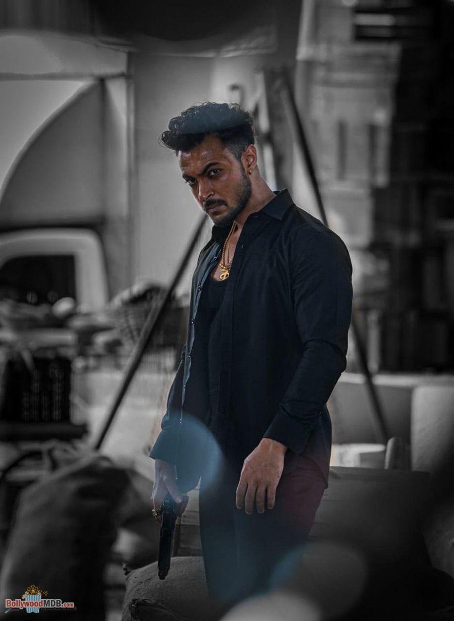 Antim Movie Wallpapers - Wallpaper Cave