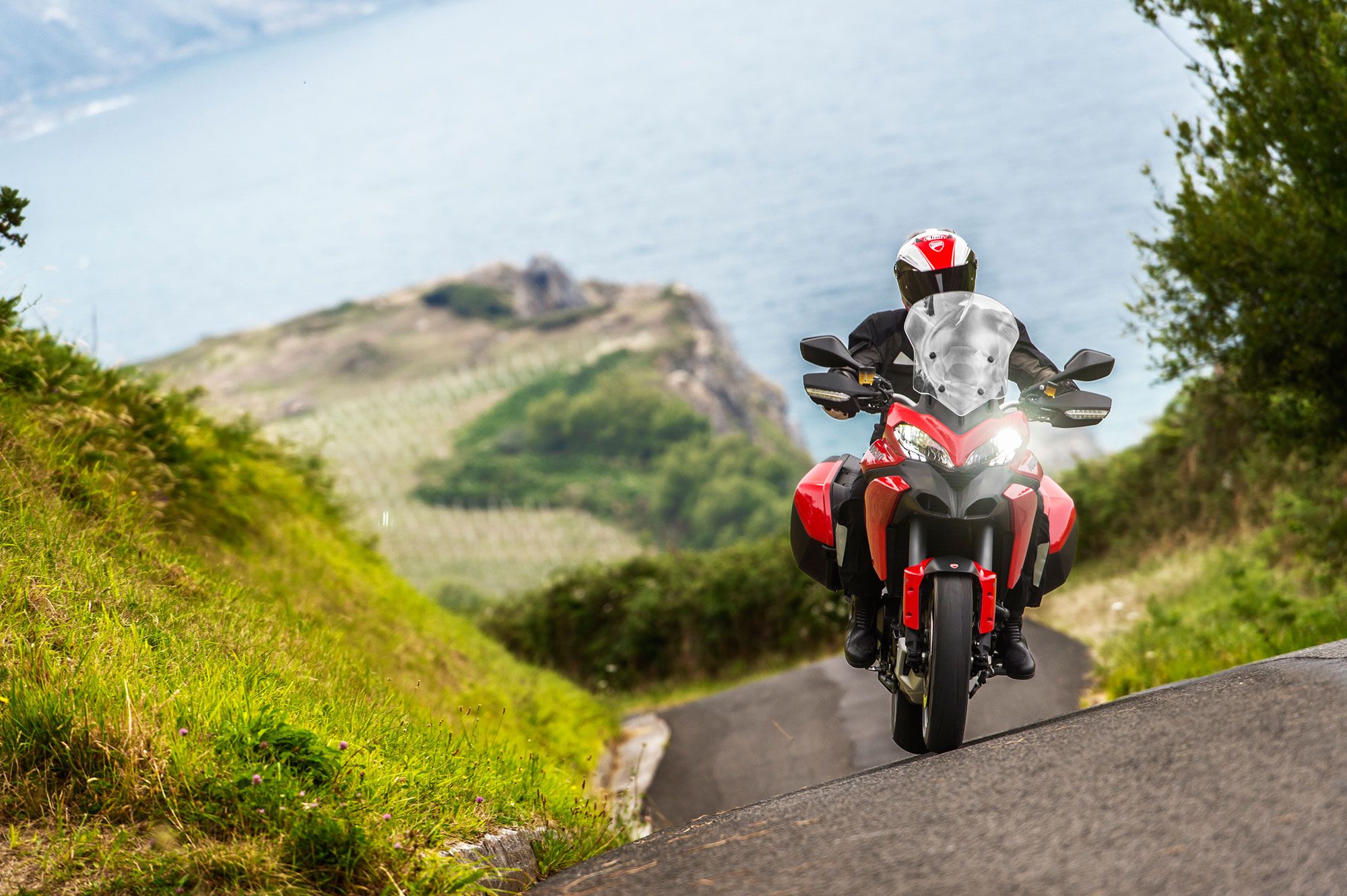 Touring Bike Wallpapers - Wallpaper Cave