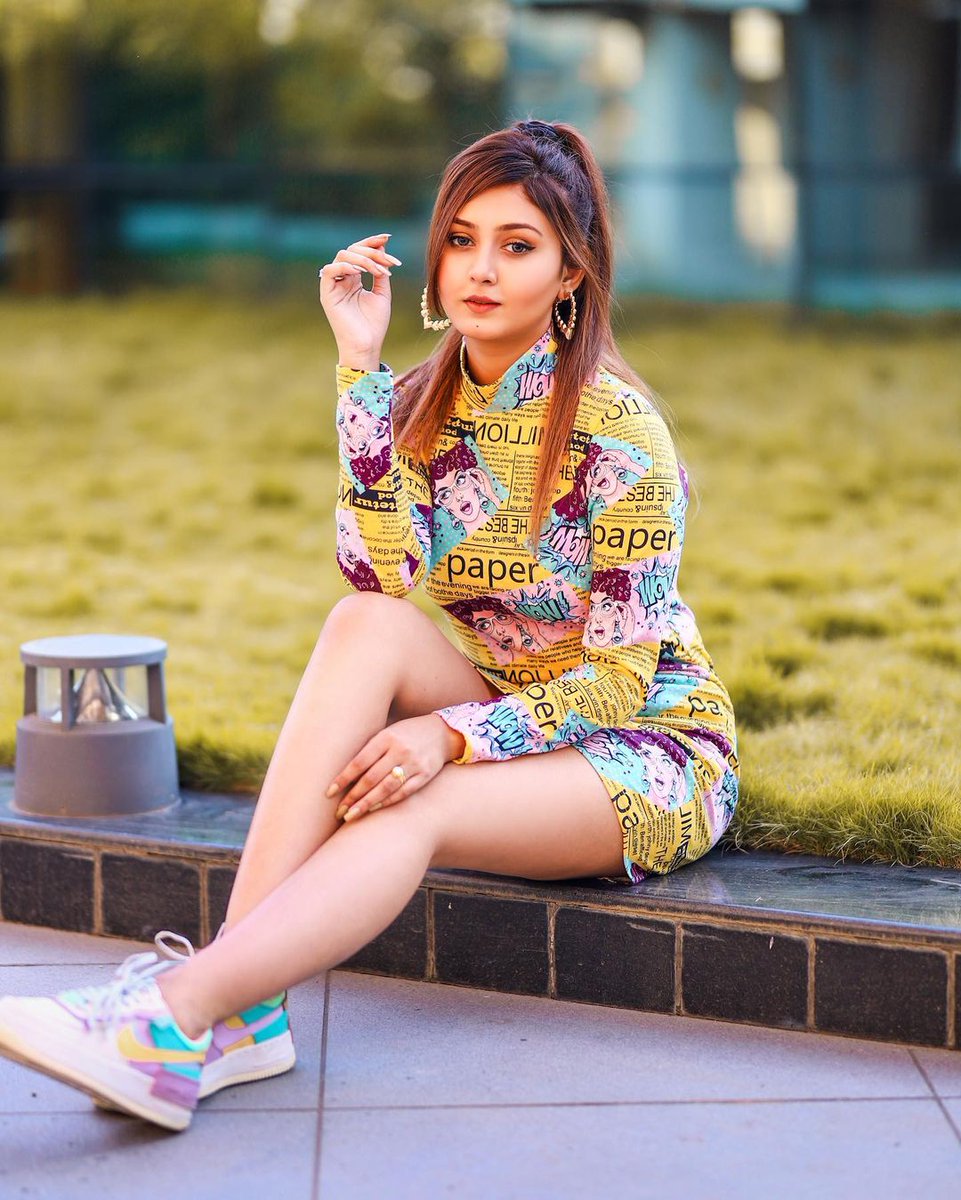 Sana Eslam Khan Phone Wallpapers - Wallpaper Cave