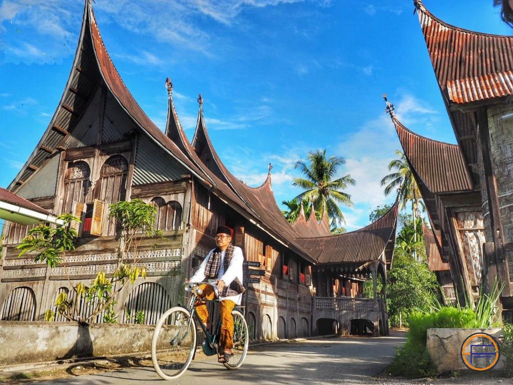 Rumah Gadang Wallpapers - Wallpaper Cave