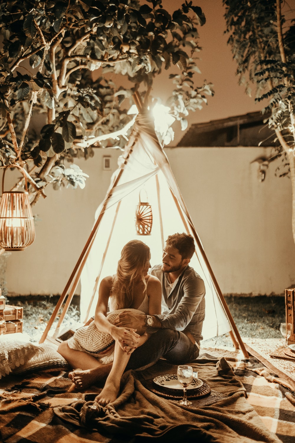 English Couple Wallpapers - Wallpaper Cave