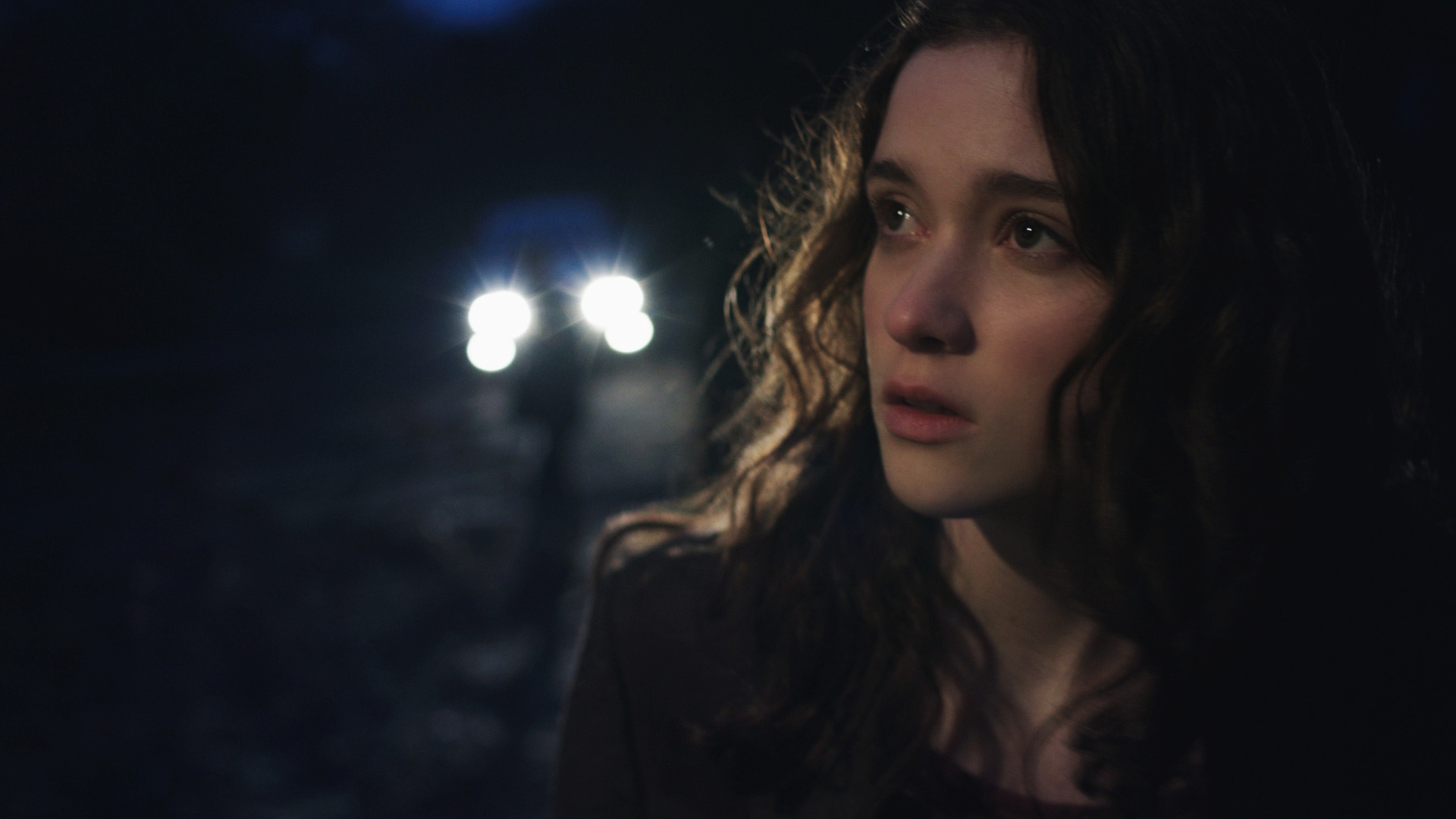 Alice Englert Wallpapers - Wallpaper Cave