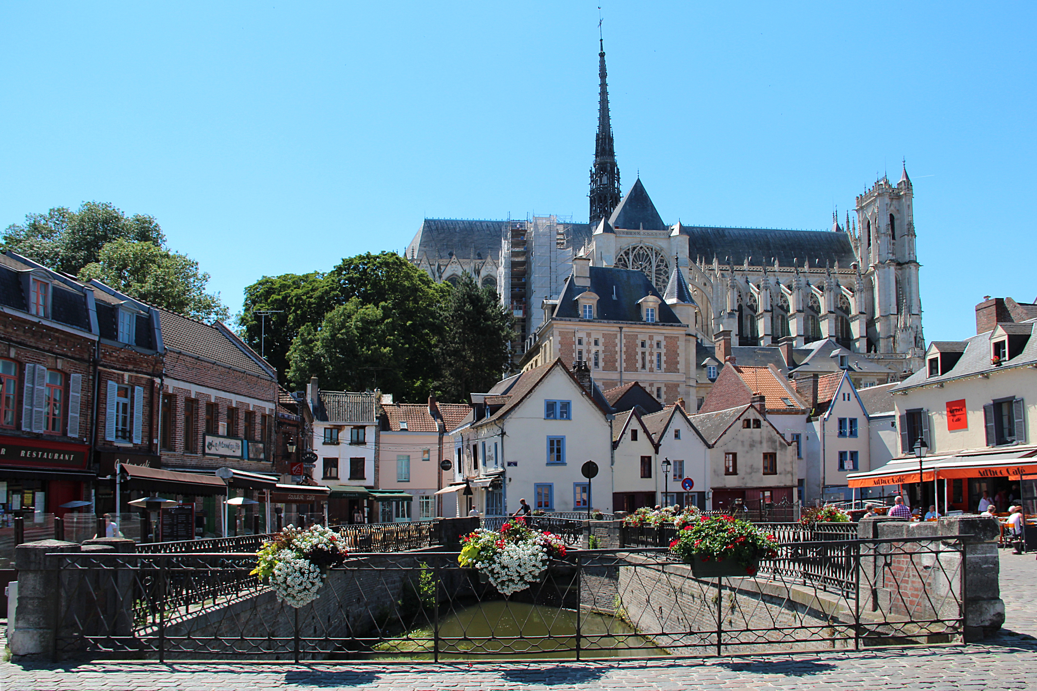 Amiens Wallpapers - Wallpaper Cave