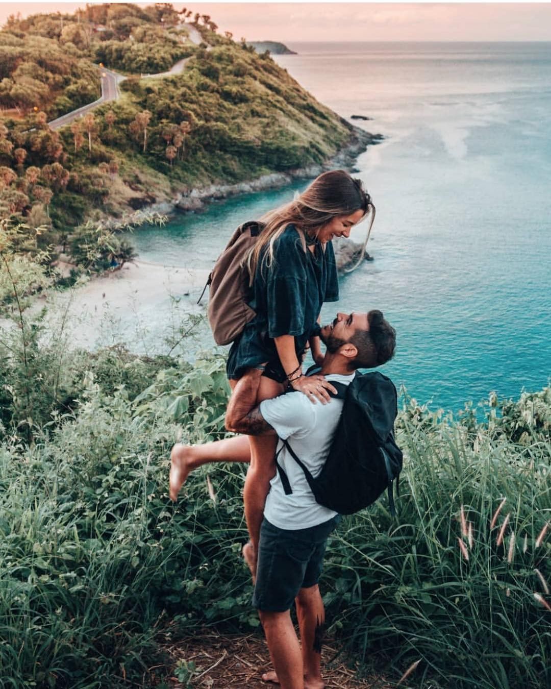 Travel Couple Wallpapers Wallpaper Cave