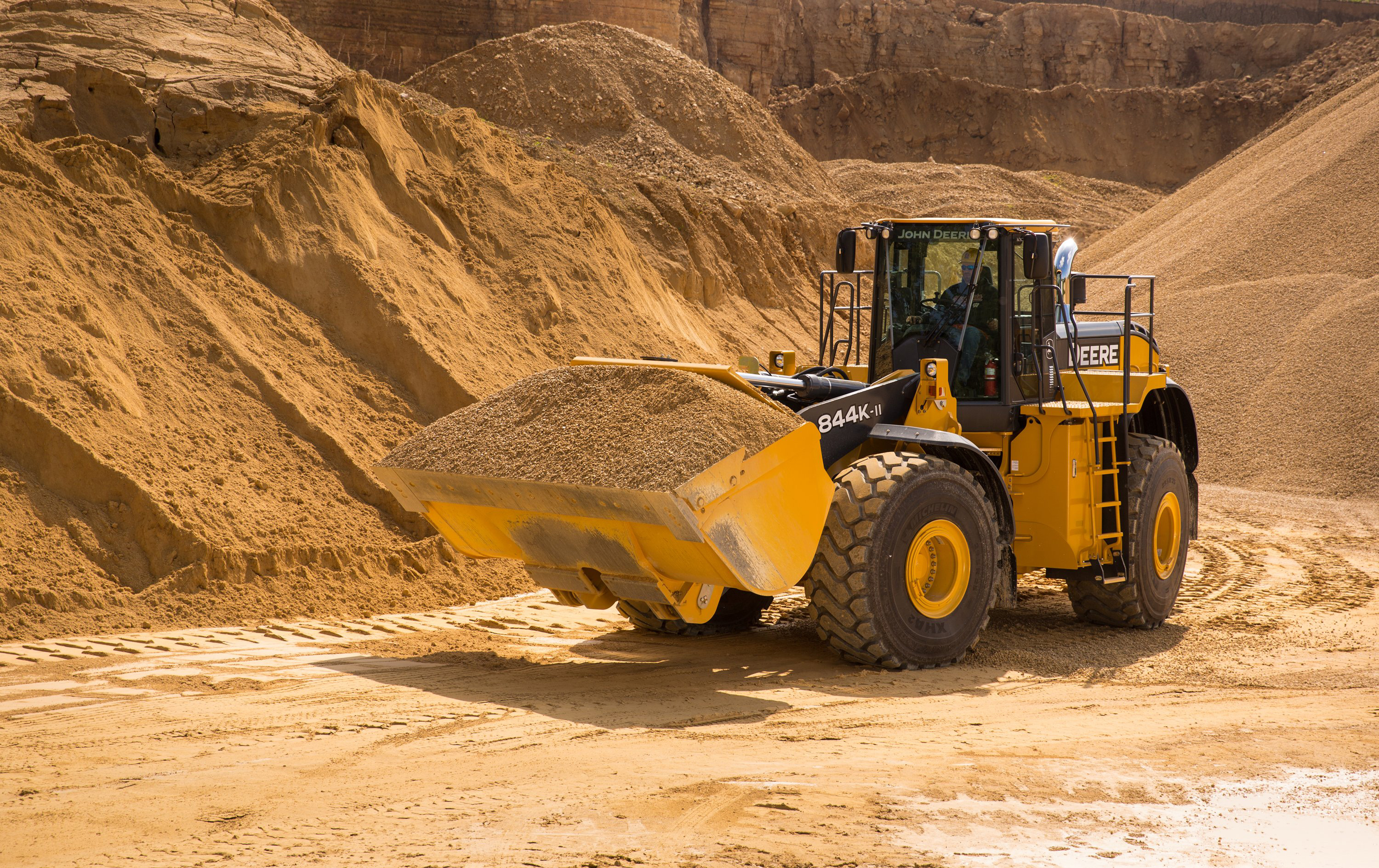 Wheel Loader Wallpapers - Wallpaper Cave