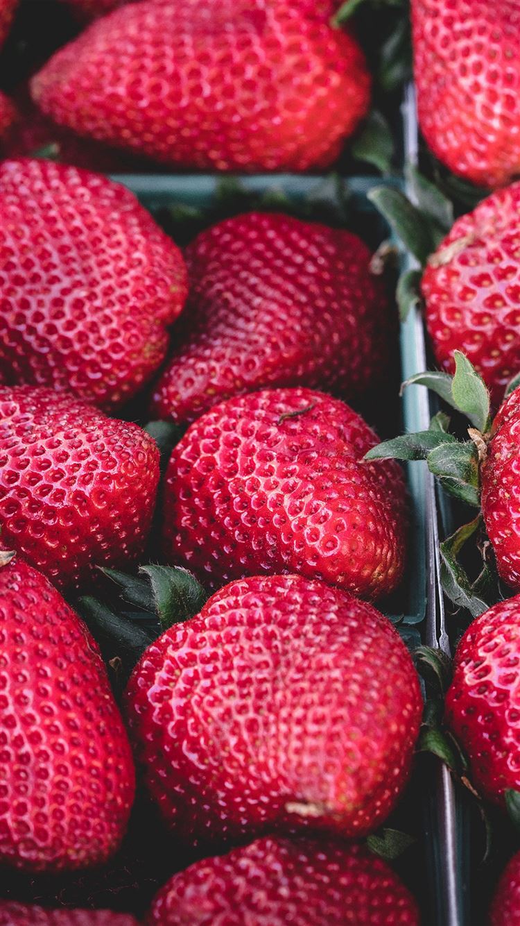 Spring Strawberry Wallpapers - Wallpaper Cave