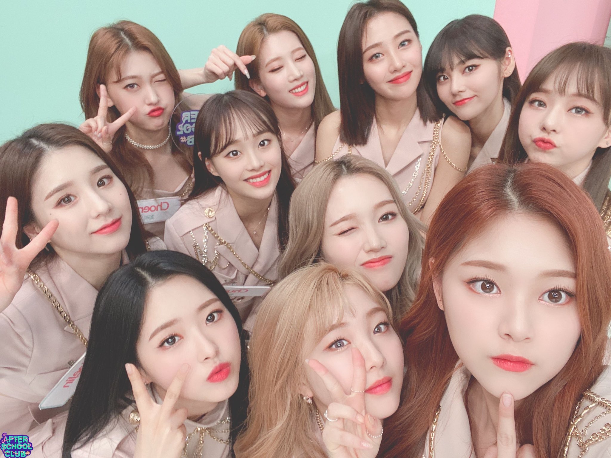 Loona Group Selfie Wallpapers - Wallpaper Cave