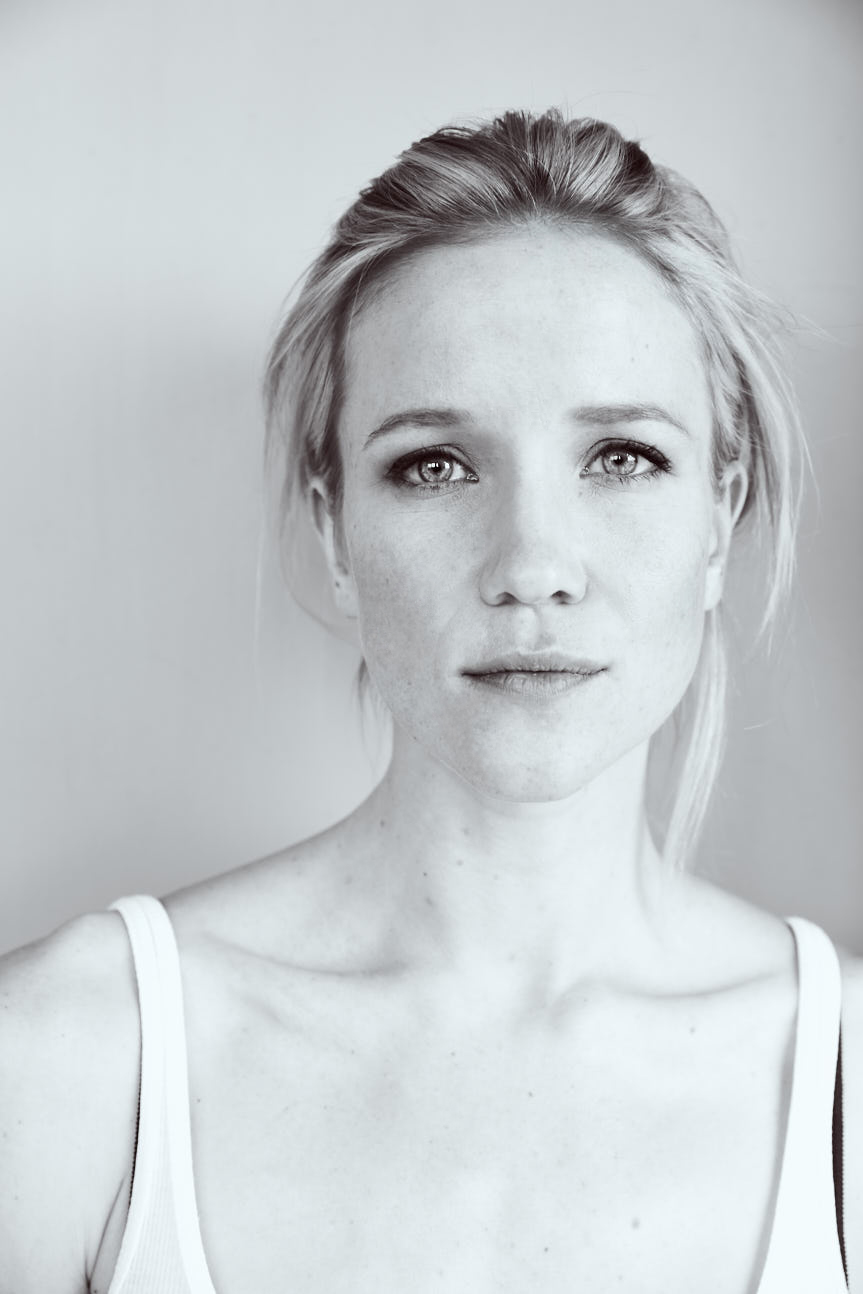 Jessy Schram Wallpapers - Wallpaper Cave