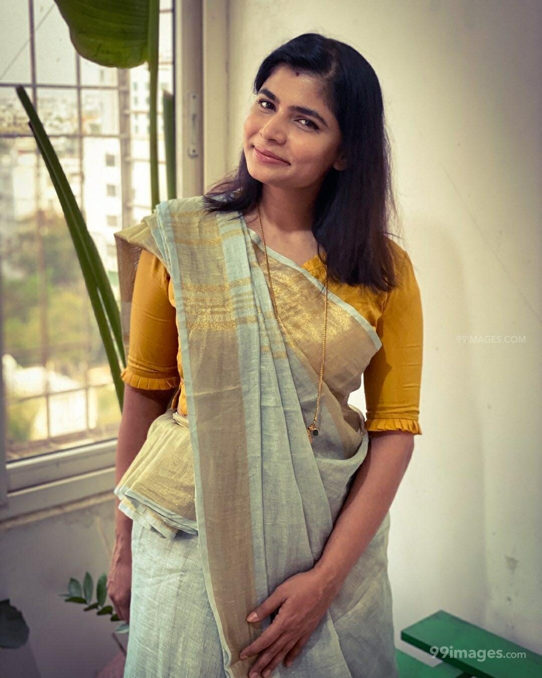 Chinmayi Singer In Saree