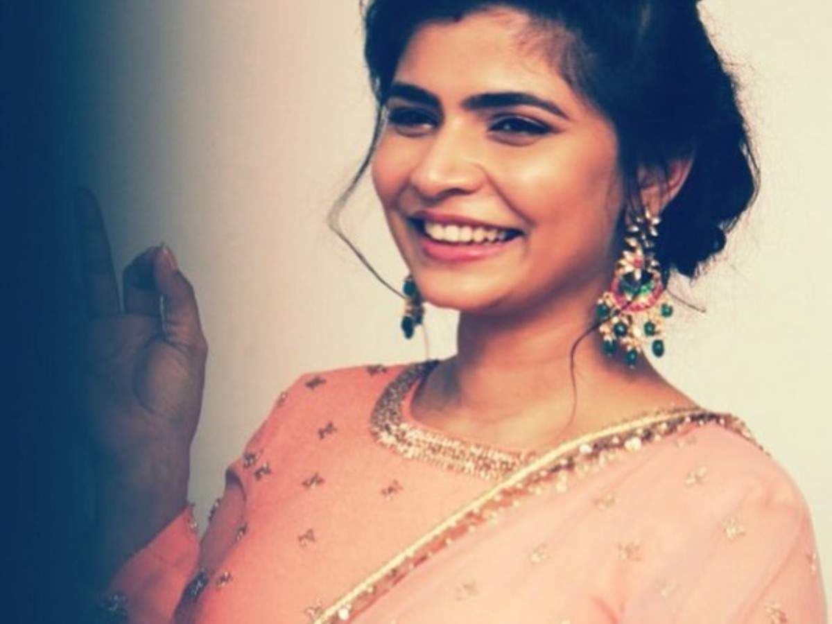 Chinmayi Wallpapers - Wallpaper Cave