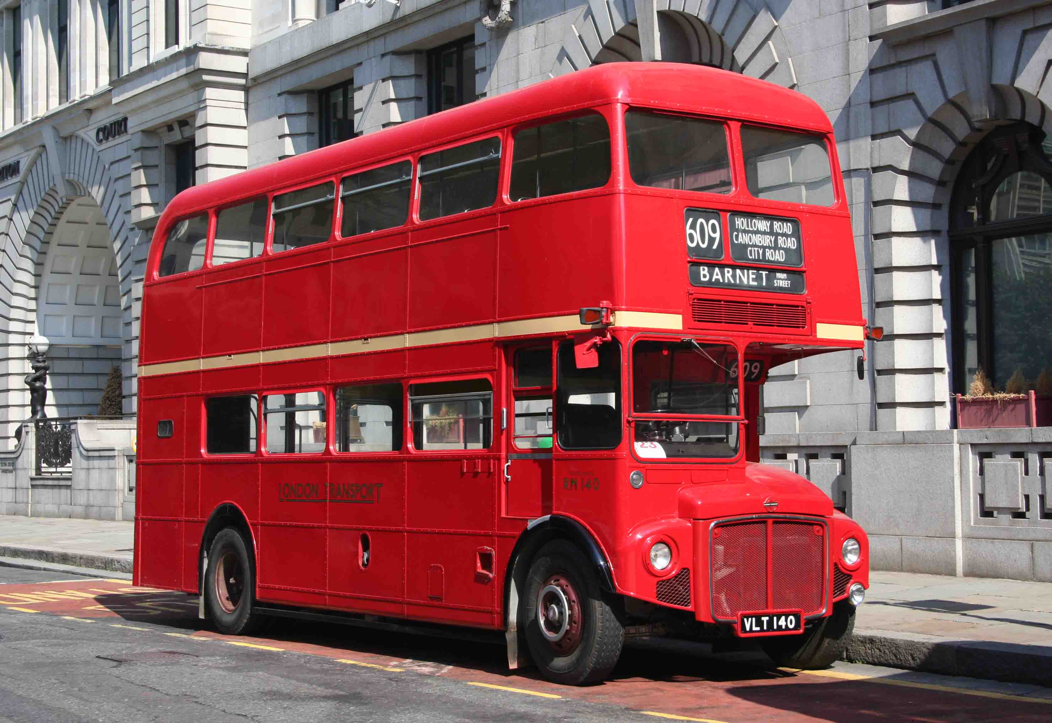 Double-decker Bus Wallpapers - Wallpaper Cave
