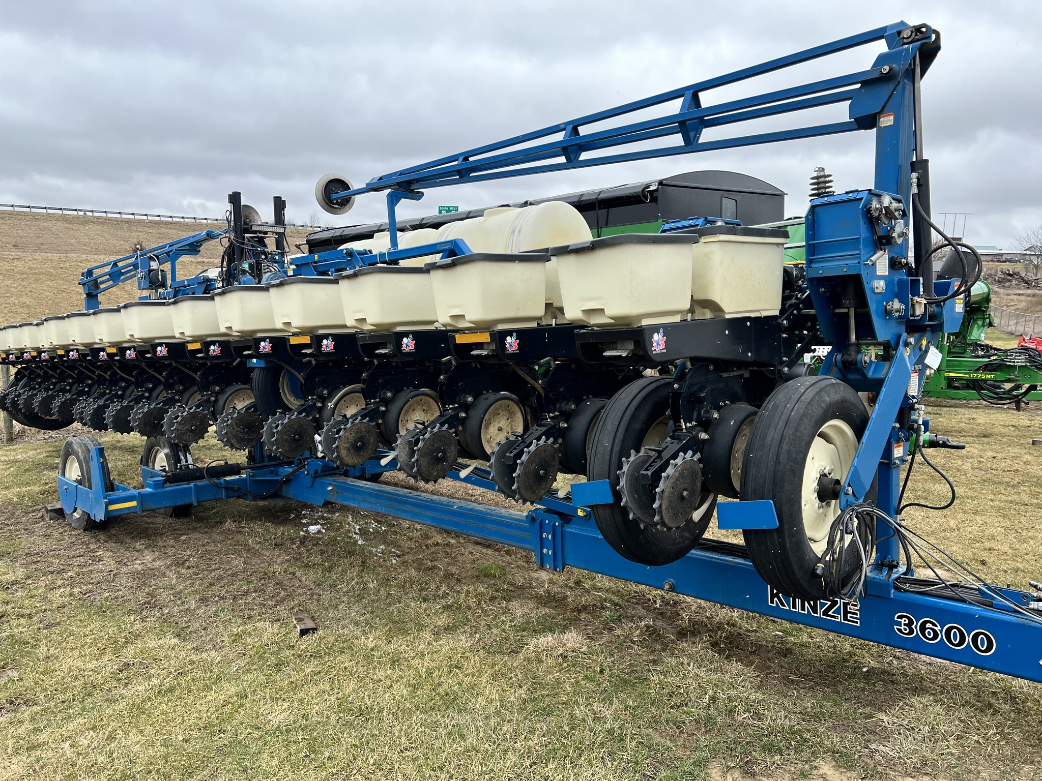 Kinze Planters Wallpapers - Wallpaper Cave