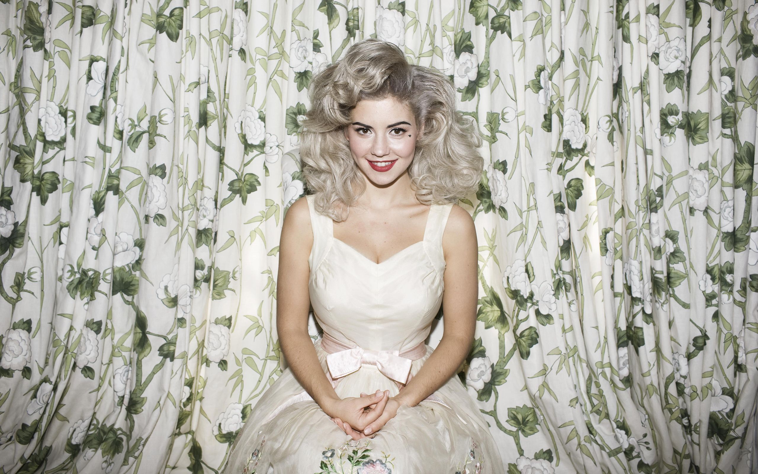 Electra Heart Wallpapers - Wallpaper Cave