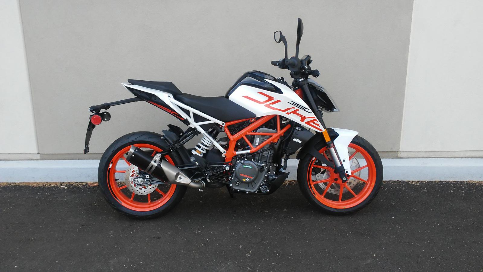 Duke 390 White Wallpapers - Wallpaper Cave