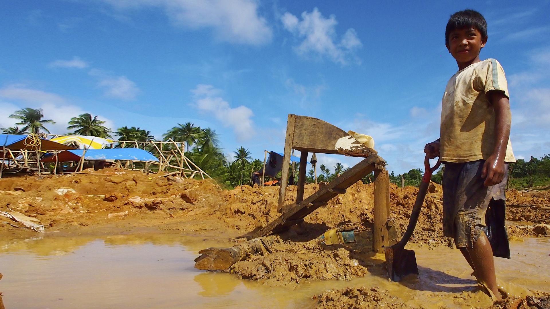 A Child Working Wallpapers - Wallpaper Cave