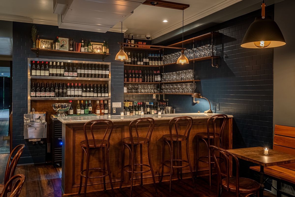 Wine Bar Wallpapers - Wallpaper Cave