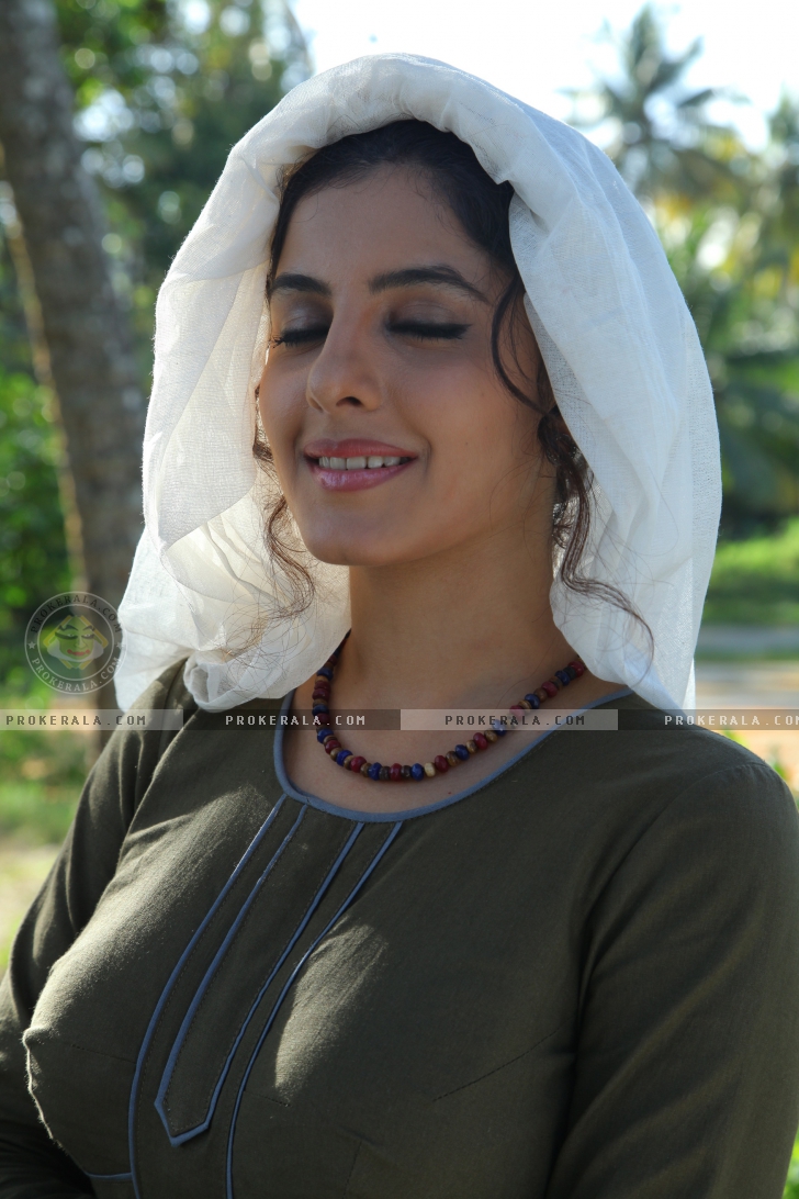 Isha Talwar Phone Wallpapers - Wallpaper Cave